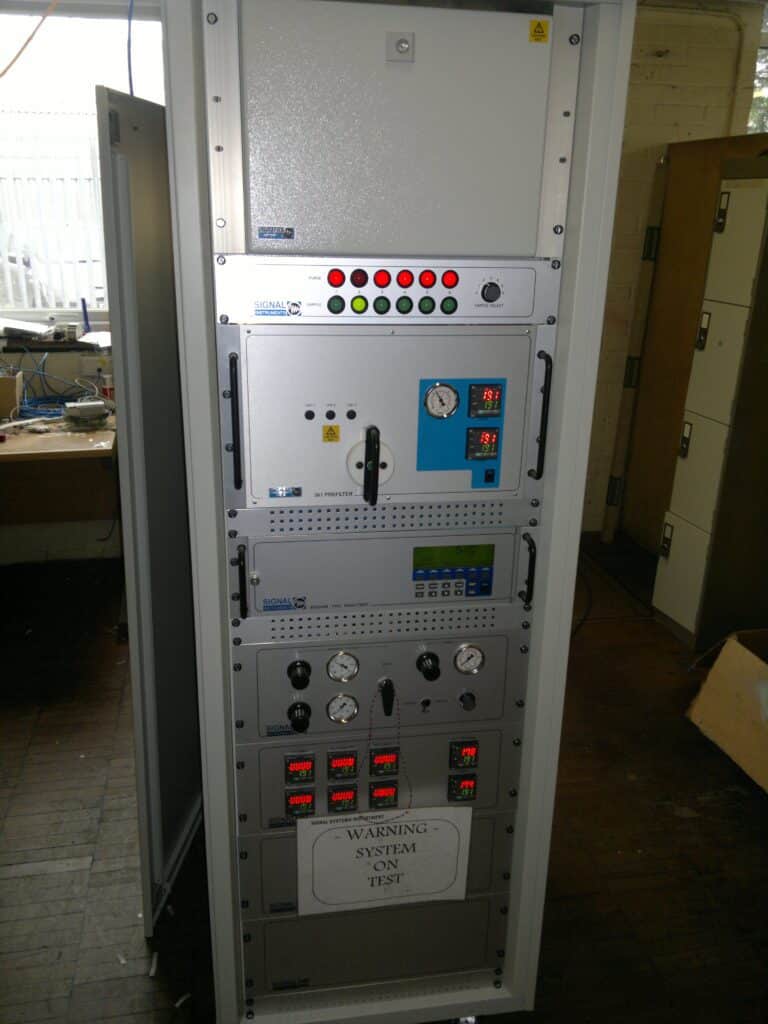 Heated/Non-heated Multipoint Sampler - Signal Group